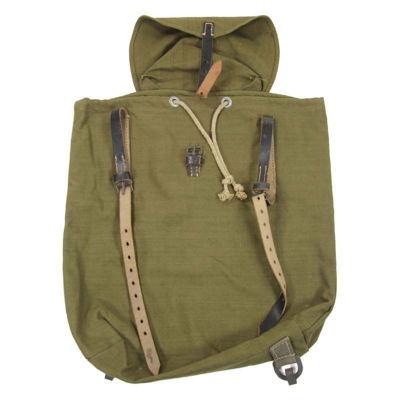 Ww2 Paratrooper Rucksack at James Mcnaughton blog