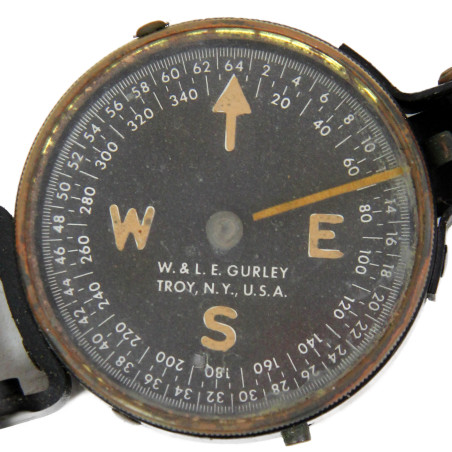 Boussole de marche, W.& L.E. GURLEY, avec pochette imprégnée