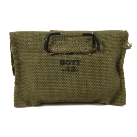 Pouch, First-Aid Packet, M-1942, BOYT -43-, with First-Aid Packet, Carlisle