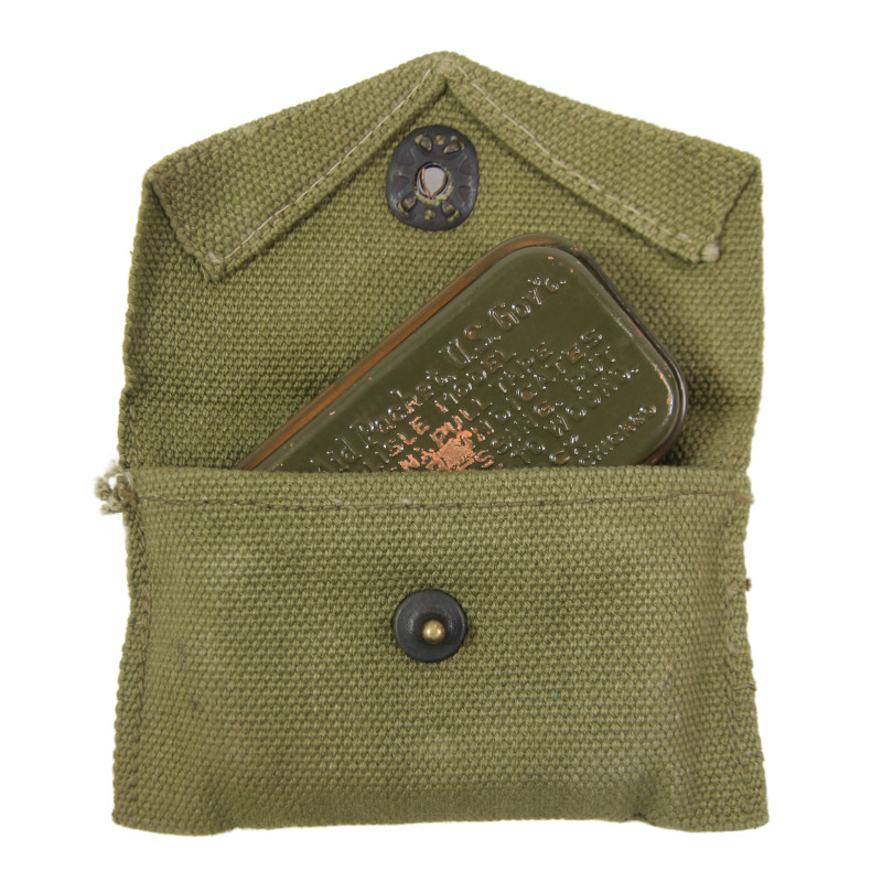 Pouch, First-Aid Packet, M-1942, BOYT -43-, with First-Aid Packet, Carlisle