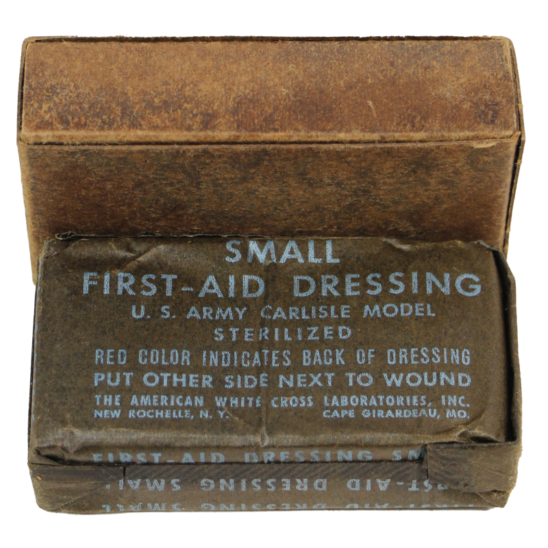 Small First-Aid Dressing, US Army, Carlisle Model, 1942, THE AMERICAN WHITE CROSS LABS, Item No ...