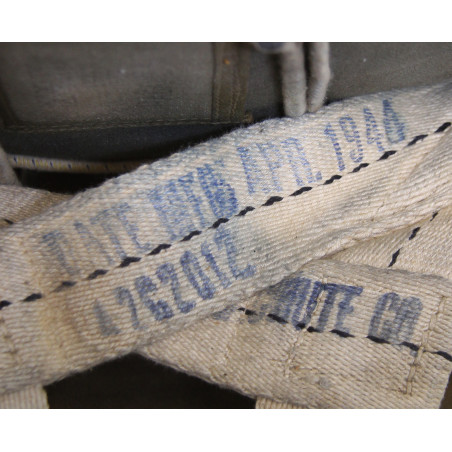 Parachute, Seat-Type, S-2, SWITLIK PARACHUTE CO. 1944, Complete