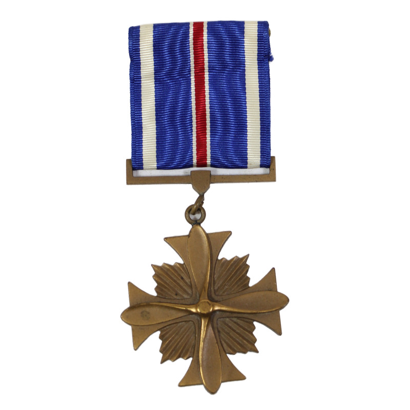 Medal, Distinguished Flying Cross, in Case, Complete