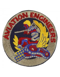 Insignes et décorations (13)